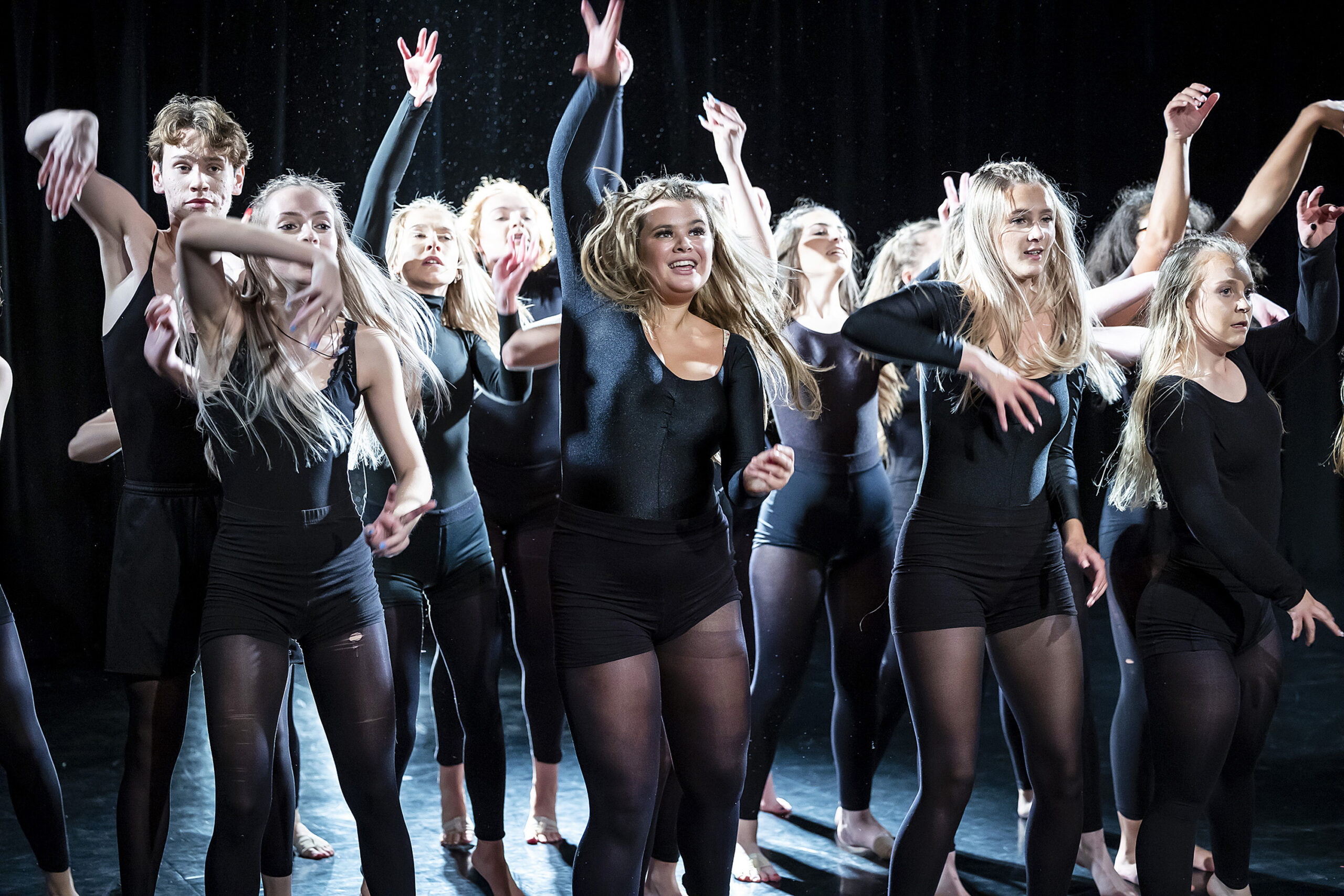 Andover Campus Dance students perform in their Dance Show! - Andover College