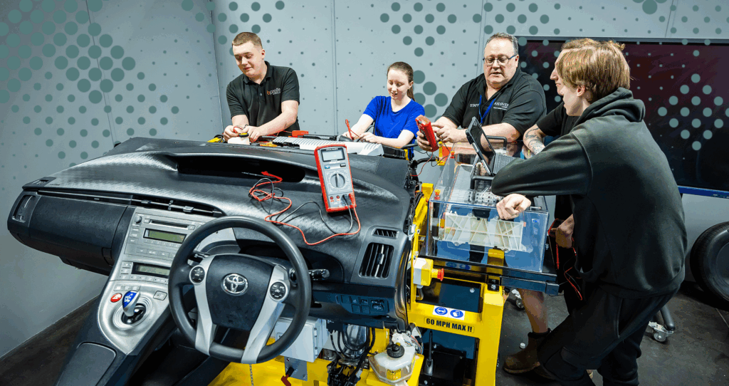 Automotive courses - Andover College | Hampshire